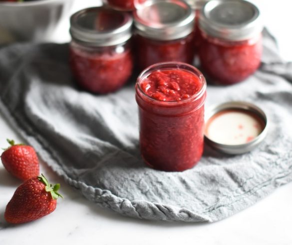 Cooked Strawberry Raspberry Jam | Sugar Plum Sisters